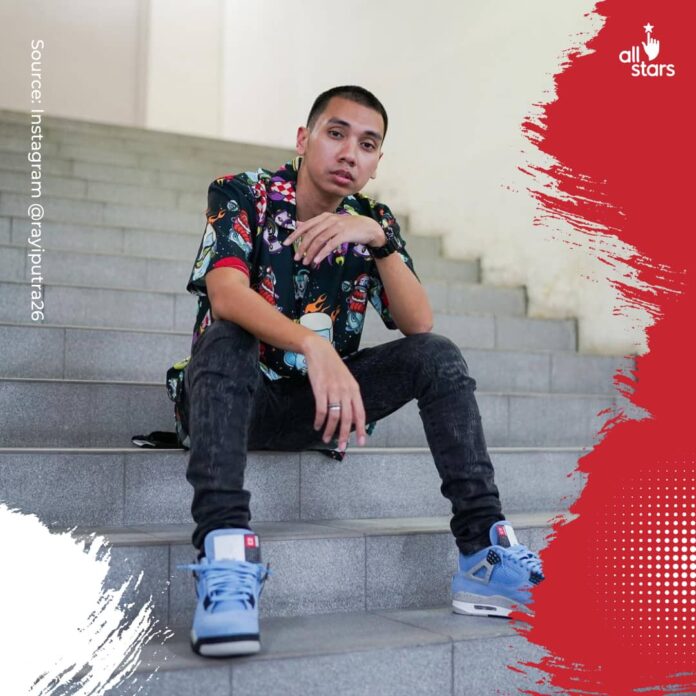 5 Deretan Influencer Fashion Pria Terkini. Yang Mana Idolamu?